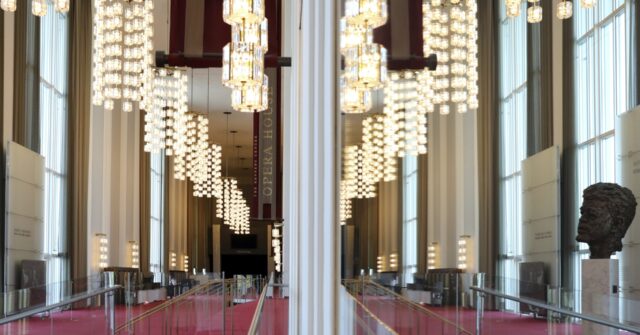 Judge tosses Kennedy Center suit against musician who canceled ...