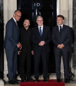British, French, German leaders vow to 'scale up' Ukraine air defenses ...