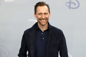 'Loki' star Tom Hiddleston to host Nat Geo docu-series on Pompeii ...